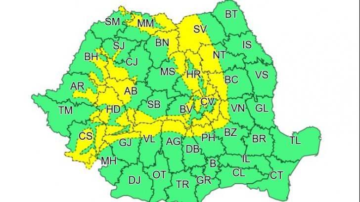 COD GALBEN de vânt şi ninsori, până luni seară