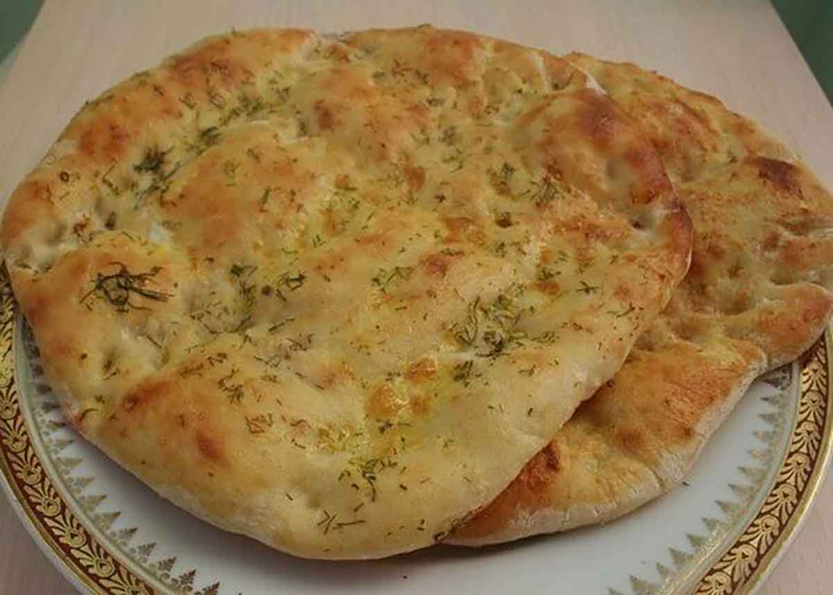 Lipii turcești de casă, fragede, pufoase, dospite. Încearcă și tu